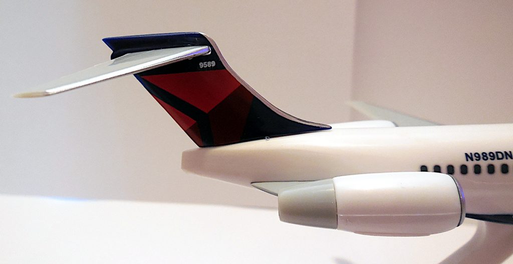 Boeing 717-200 Delta Air Lines Model - FlyRadius Store